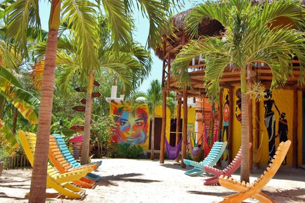 Tribu Hostel - Isla Holbox