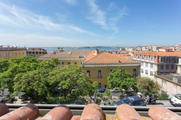 River View Apartment In Castelo Historic Lisbon One Bedroom - Alfama