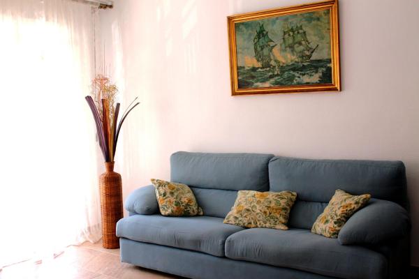 Apartment A Stone's Throw From Santa Barbara - Alicante