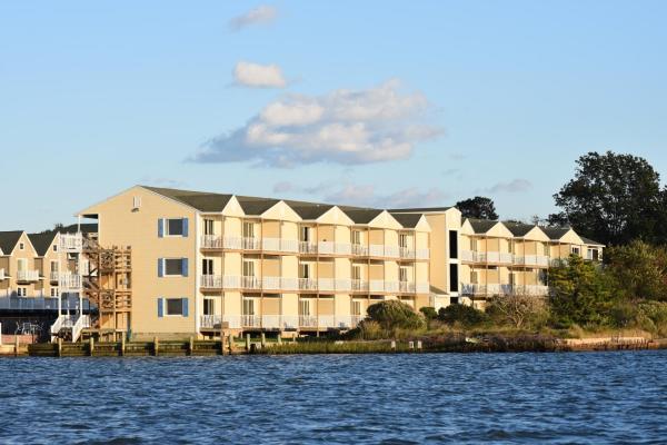 Waterside Inn - Chincoteague, VA