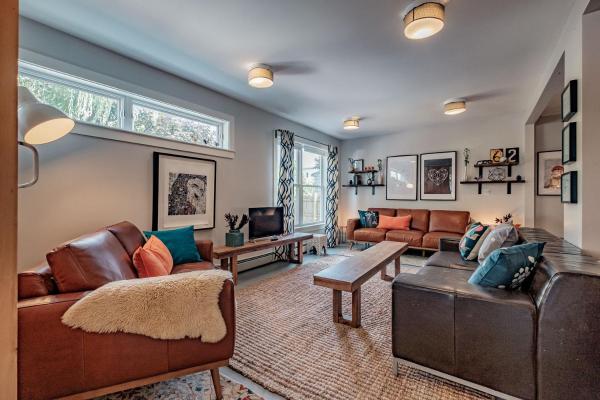 Monument Sweet! - Portland, ME