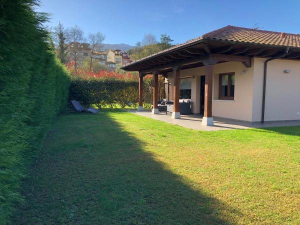 The Cool Houses - Llanes