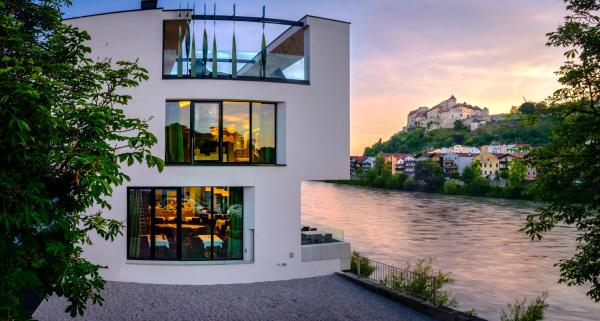 Hotel Burgblick - Burghausen