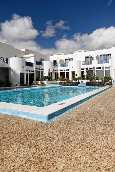 Vanessa Puerto Del Carmen - Aéroport Arrecife (ACE)