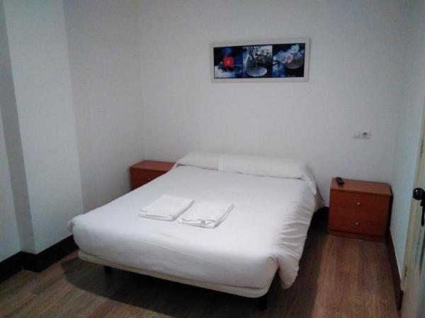 Hostal Ancla Dorada - Vigo