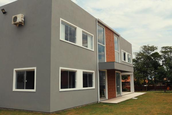 Rosa Surf Hostel & Food - Imbituba
