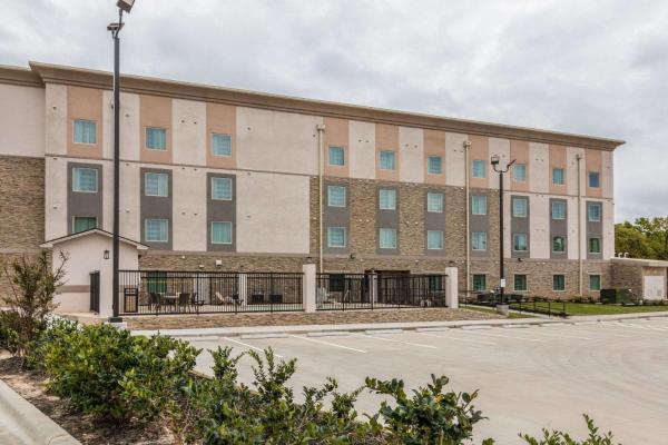 Sleep Inn & Suites College Station Near University - Bryan, TX
