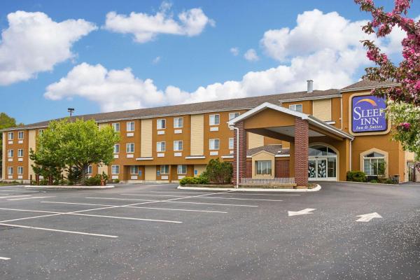 Sleep Inn & Suites - Old Lyme, CT