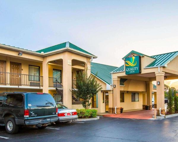 Quality Inn Dahlonega Near University - Dahlonega, GA