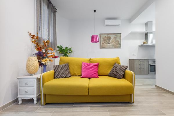 Beautiful Apartment 20 Minutes From City Center - Catalonia