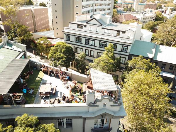 Mad Monkey Bayswater - Cremorne