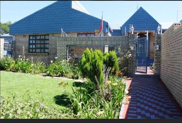 Obaa Sima Guest House - Mthatha