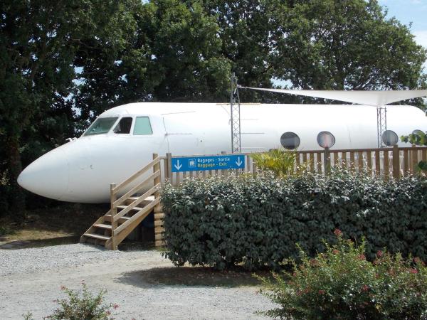 Camping Insolite Le Haut Village - Saint-Michel-Chef-Chef