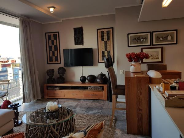 Harbour Bridge Suite 220 - Camps Bay