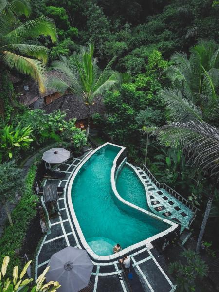 Song Broek Bali - Indonesia