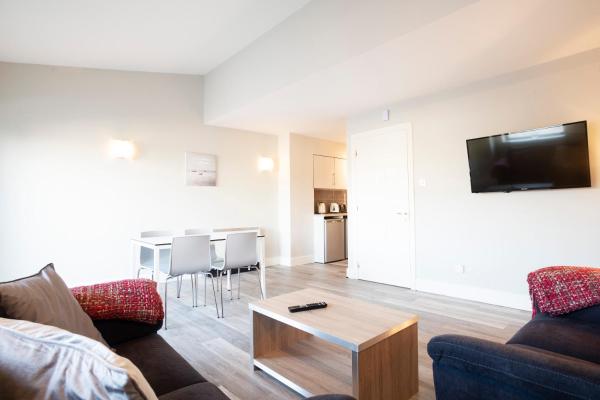 Three Bedroom Apartment - Edward Square Galway - Galway