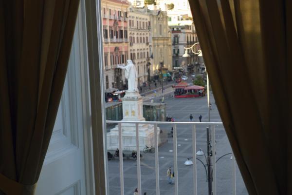 Il Viaggio Di Dante Historical Center - Naples
