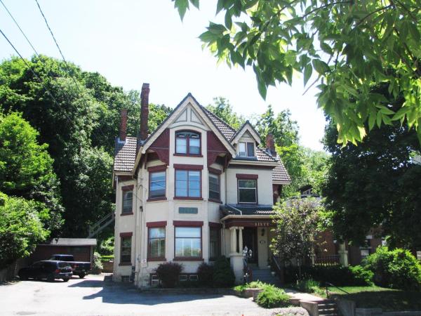 Mcbayne House - Hamilton