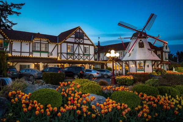 Auld Holland Inn - Oak Harbor, WA