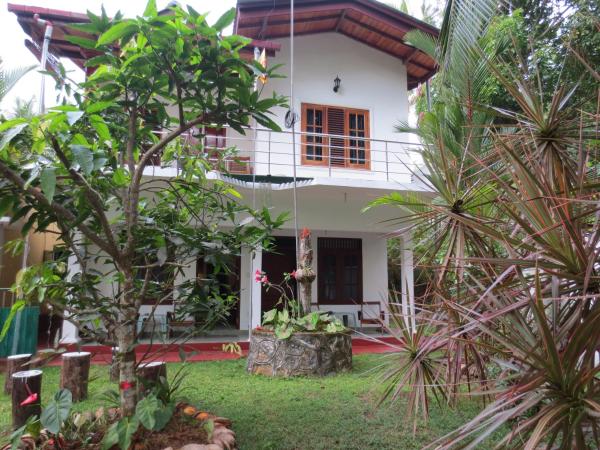 Jungle Holiday Home - Hikkaduwa