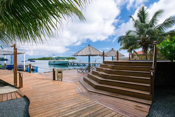 Wikkid Resort - Roatán