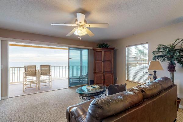 Casa De Playa 201 - Indian Rocks Beach, FL