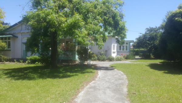 Self Contained Studio - Carterton