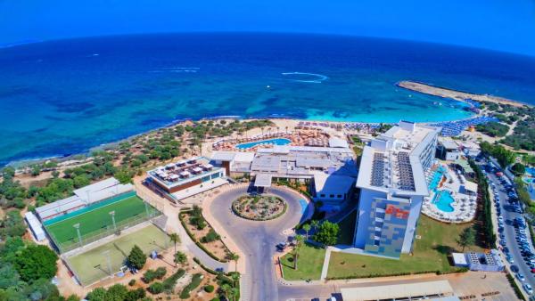 Asterias Beach Hotel - Nissi Beach