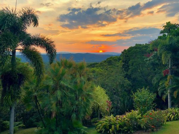 Daintree Manor B&b - Queensland