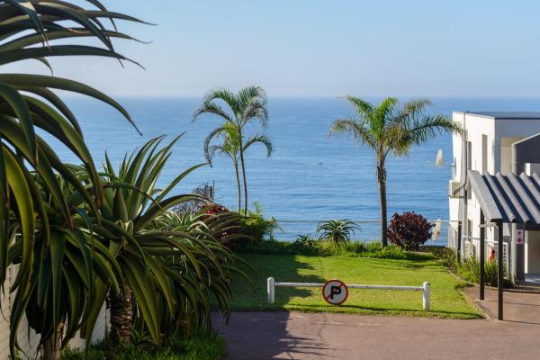 Sands Beach Breaks Umdloti Beach View - La Mercy