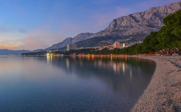 Apartman Laura Galileo Blizu Centra I Plaze - Igrane