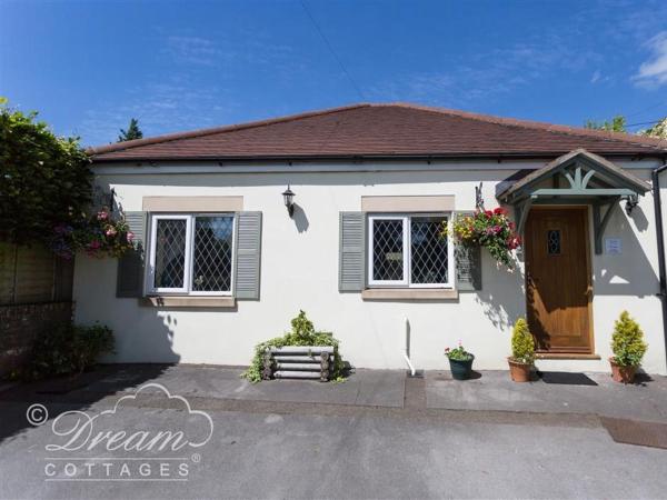 Toll Lodge - Dorset