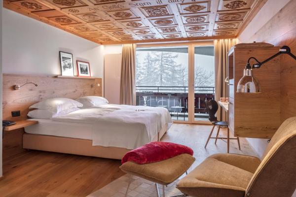 Swiss Alpine Hotel Allalin - Täsch