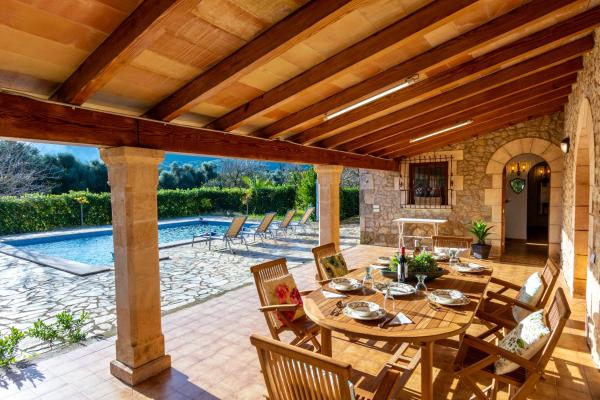 Villa Granoters By Homevillas360 - Pollensa