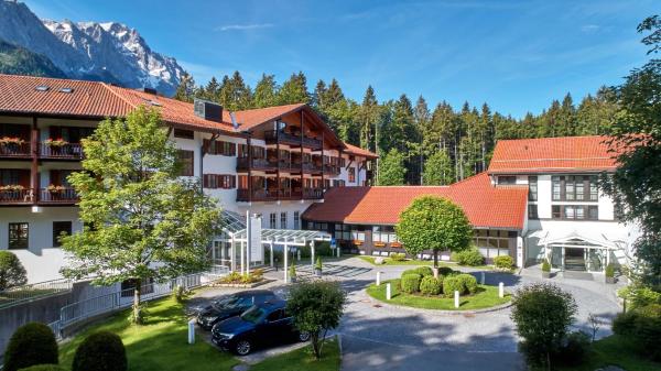 Hotel Am Badersee - Zugspitze