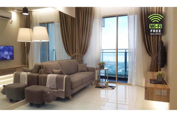 ( Johor Downtown ) Luxury Suites @ Meldrum Hill - Singapore