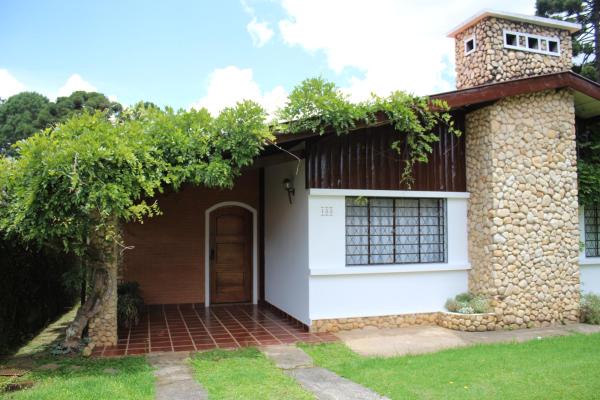 Casa Aconchegante No Capivari - Campos do Jordão