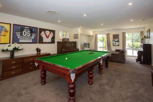 Mudgee Country Grandeur At This Elegant Group Getaway - New South Wales