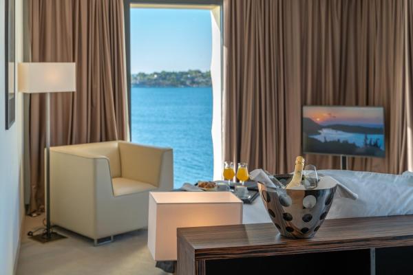 Bellevue Superior City Hotel - Brodarica