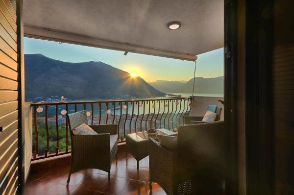 Apartment Sea View - Kotor