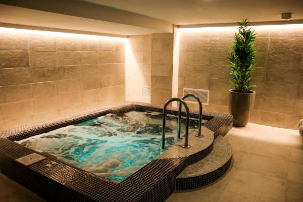 Carol Boutique & Spa - Bucharest
