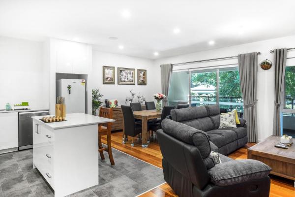 Olinda Two Bedroom Apartment - B2 - Victoria, Australia