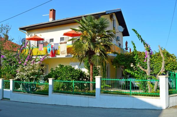Apartment And Rooms Katica - Biograd na Moru