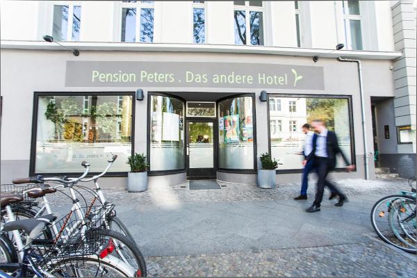 Pension Peters – Das Andere Hotel - Teltow