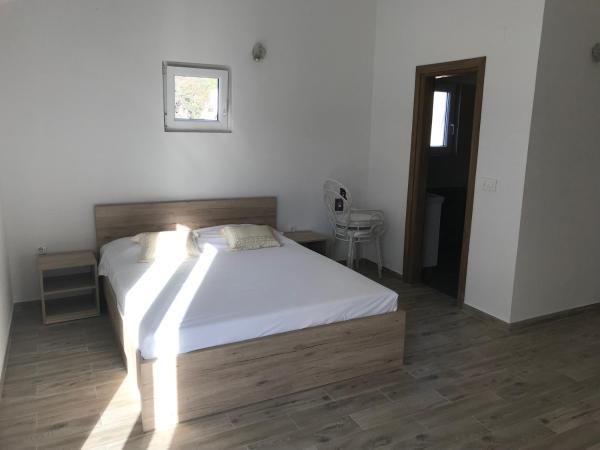 Apartments Sanja - Murter