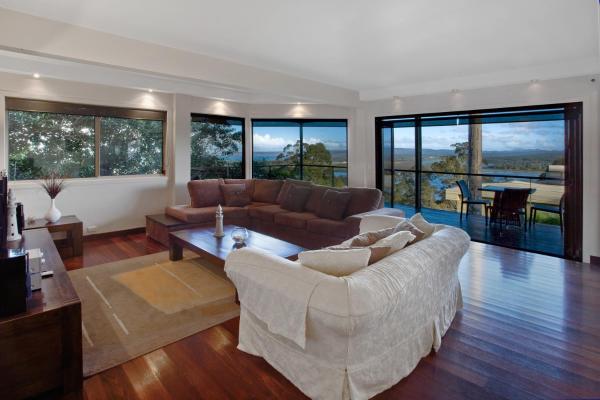 Pure Indulgence With Amazing Ocean Views - South Coast