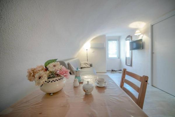 Maison Charmante - Monolocale In Pieno Centro! - Forio