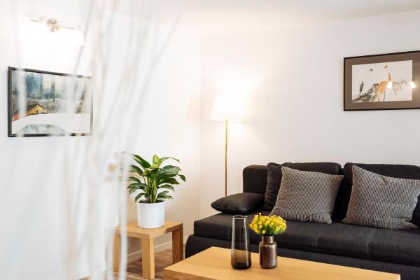 Lovely House And Courtyard In City Center - Bukarest
