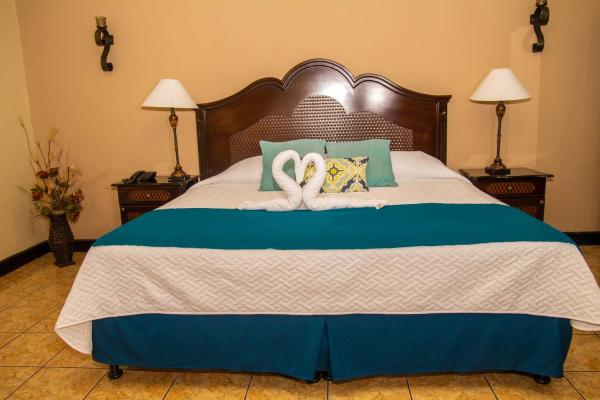 Resort Y Parque Acuatico Valle Dorado - Zacapa