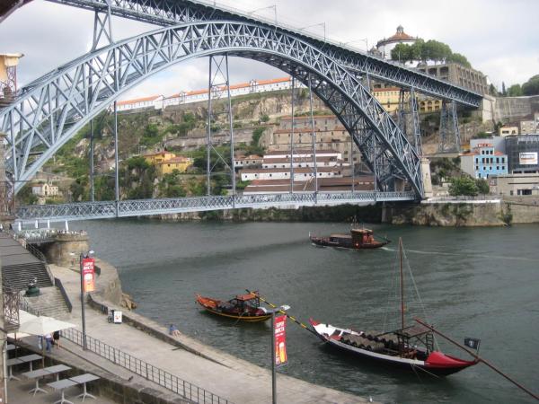 Historic Oporto Apartment At Oporto Unesco Area, In Front Of Porto Wine Caves - Porto